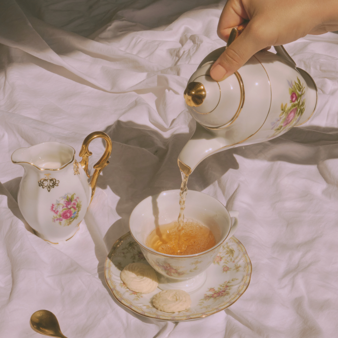 6 Effective Ways to Keep Customers Coming Back For More (ft. Examples ...